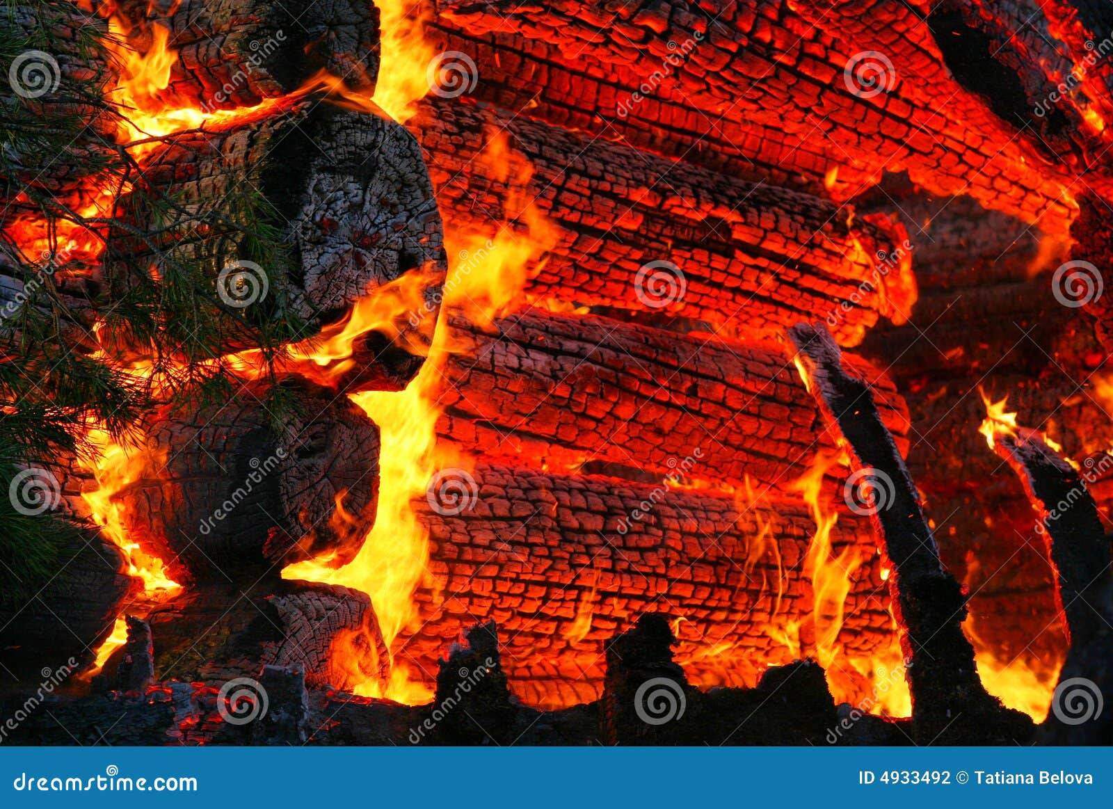 Burning wooden house stock photo. Image of hell, energy - 4933492