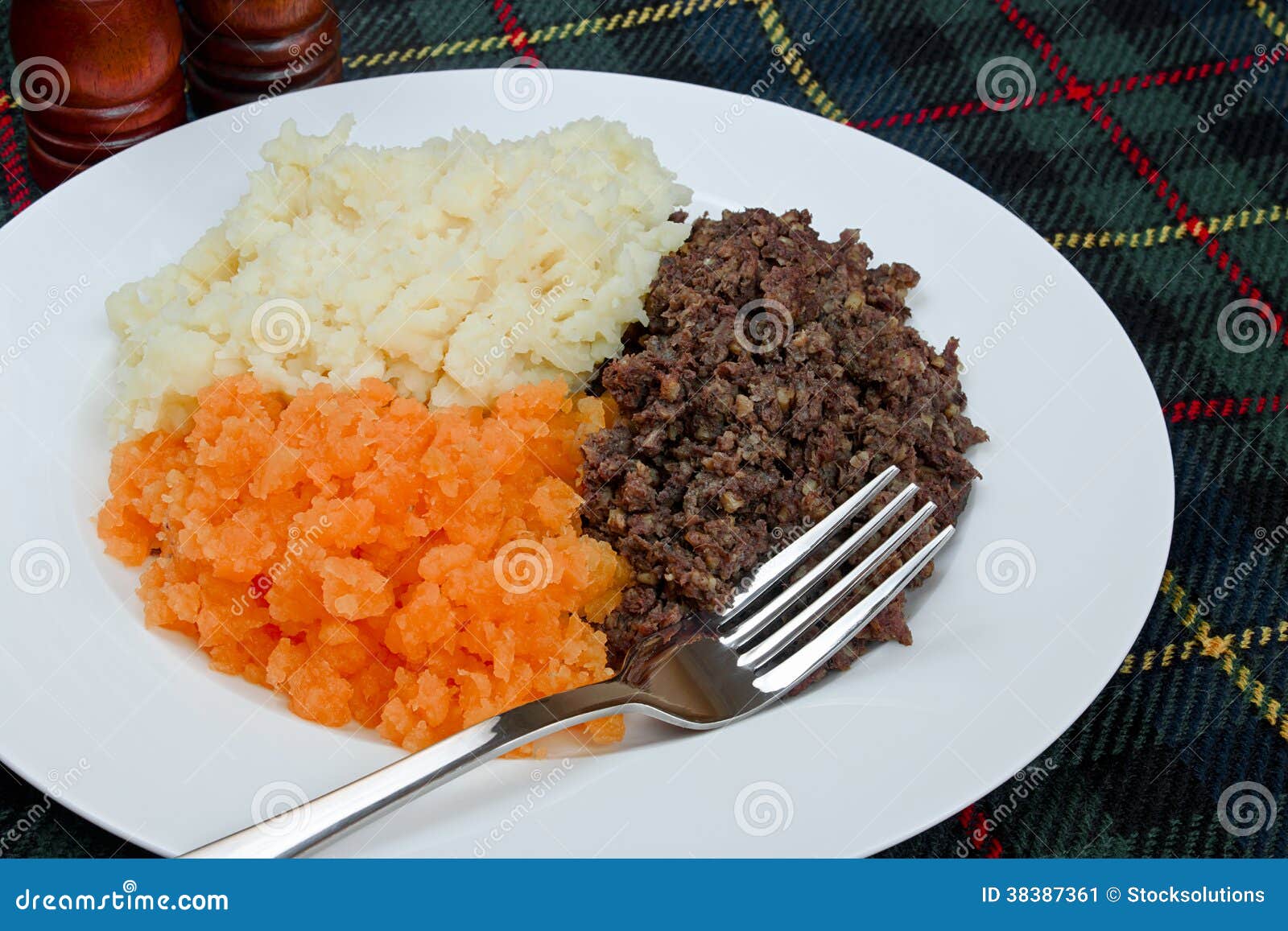 Burns supper stock image. Image of mutton, neeps, onion - 38387361