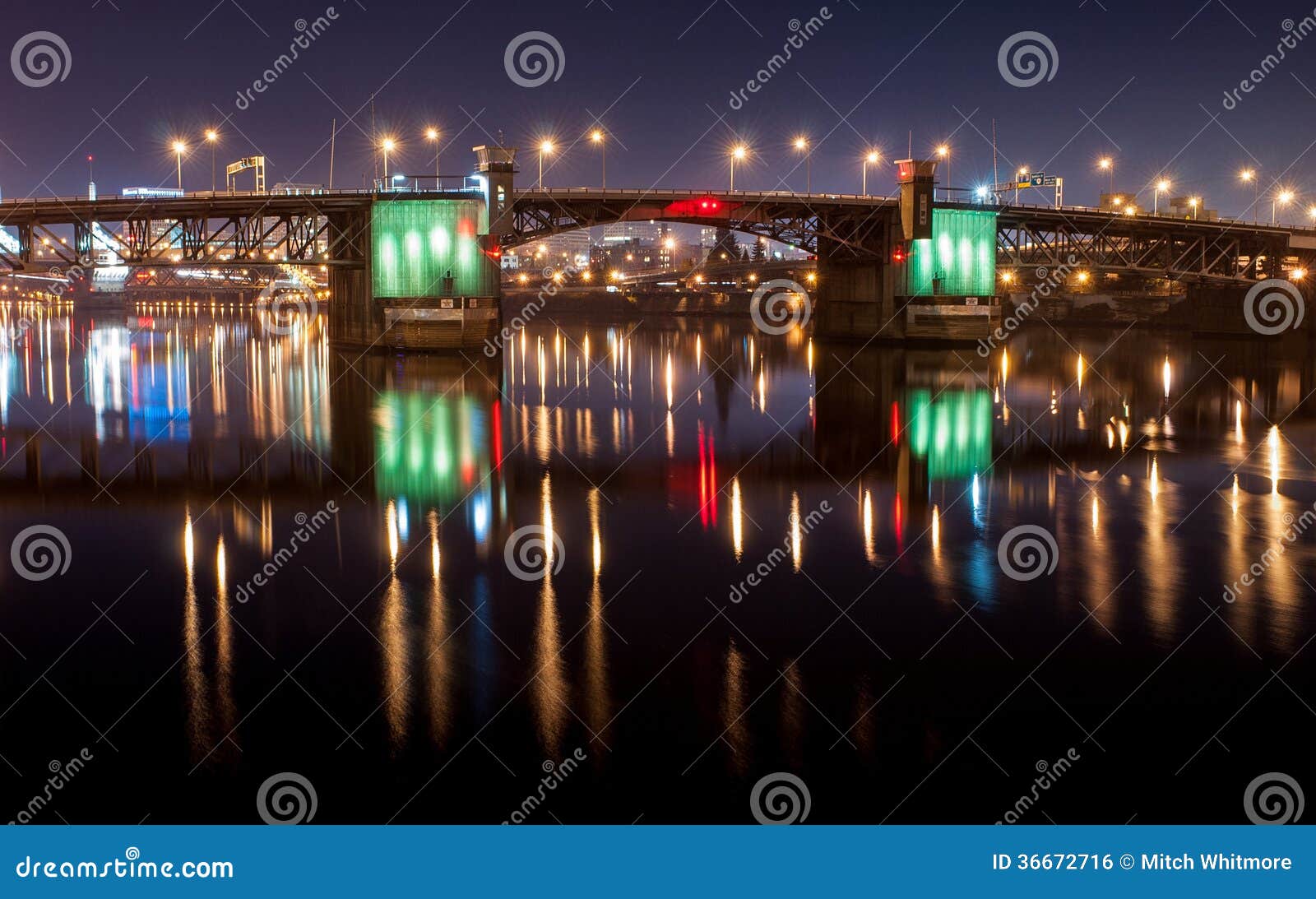 Burnside bridge at night stock photo. Image of burnside - 36672716