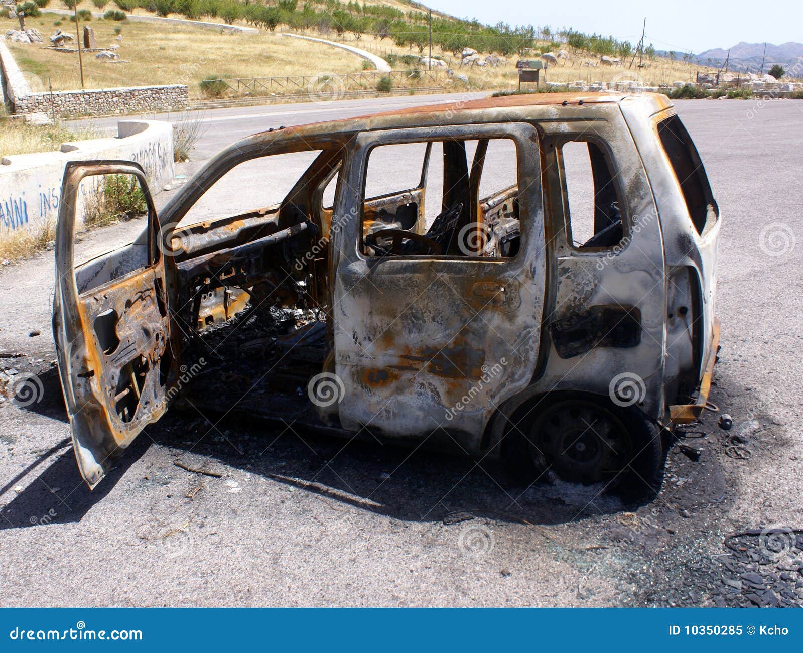 Burnt car stock image. Image of burnt, engine, burn, outdoor - 10350285