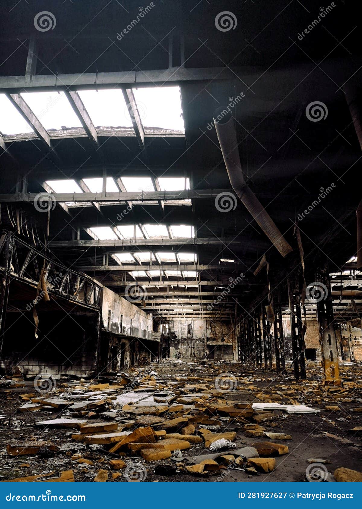 Burnt factory. stock image. Image of abandoned, view - 281927627