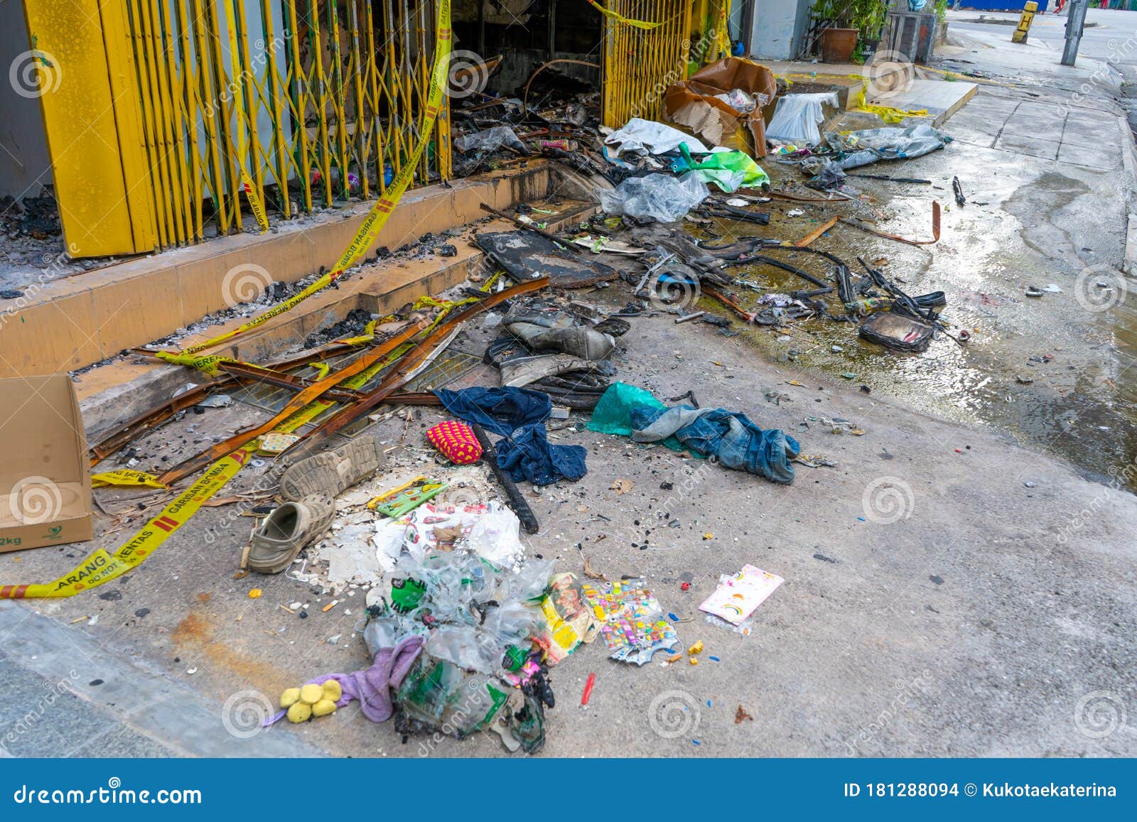 Burnt Grocery Store. Fire in the Building Editorial Stock Image - Image ...