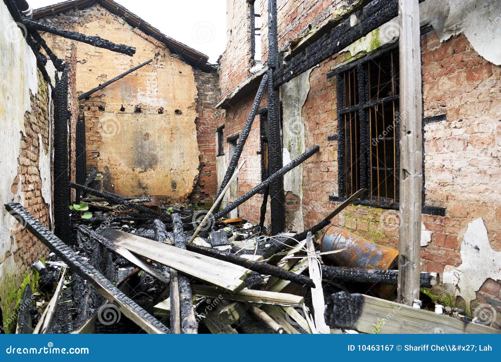 Burnt Out Home stock image. Image of charcoal, destroyed - 10463167