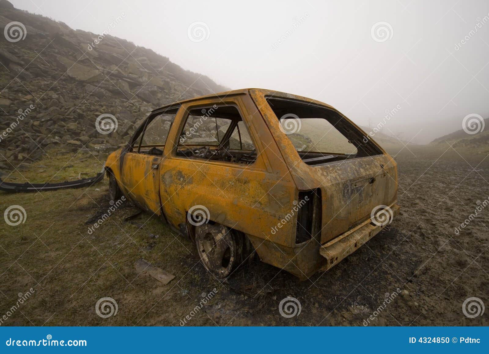 Burnt out and rusted car stock photo. Image of panels - 4324850