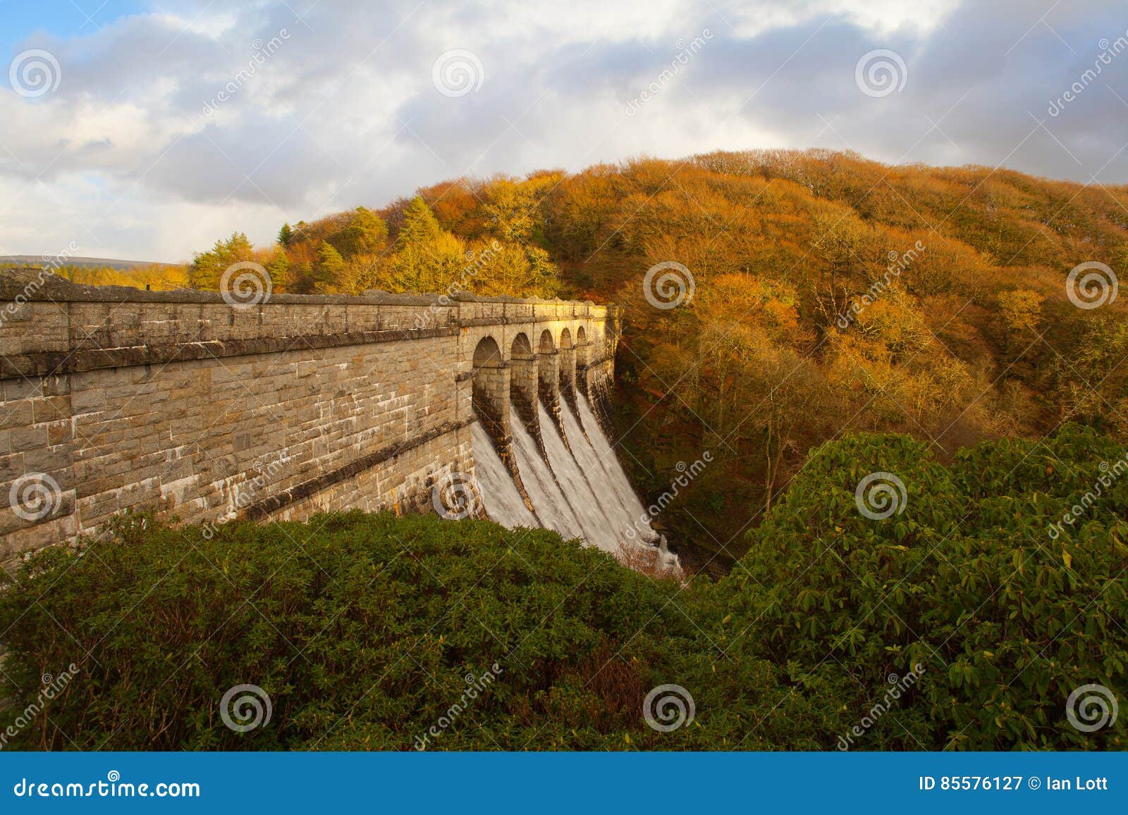 Burrator Reservoir Dam, Dartmoor Devon Stock Image - Image of weather ...