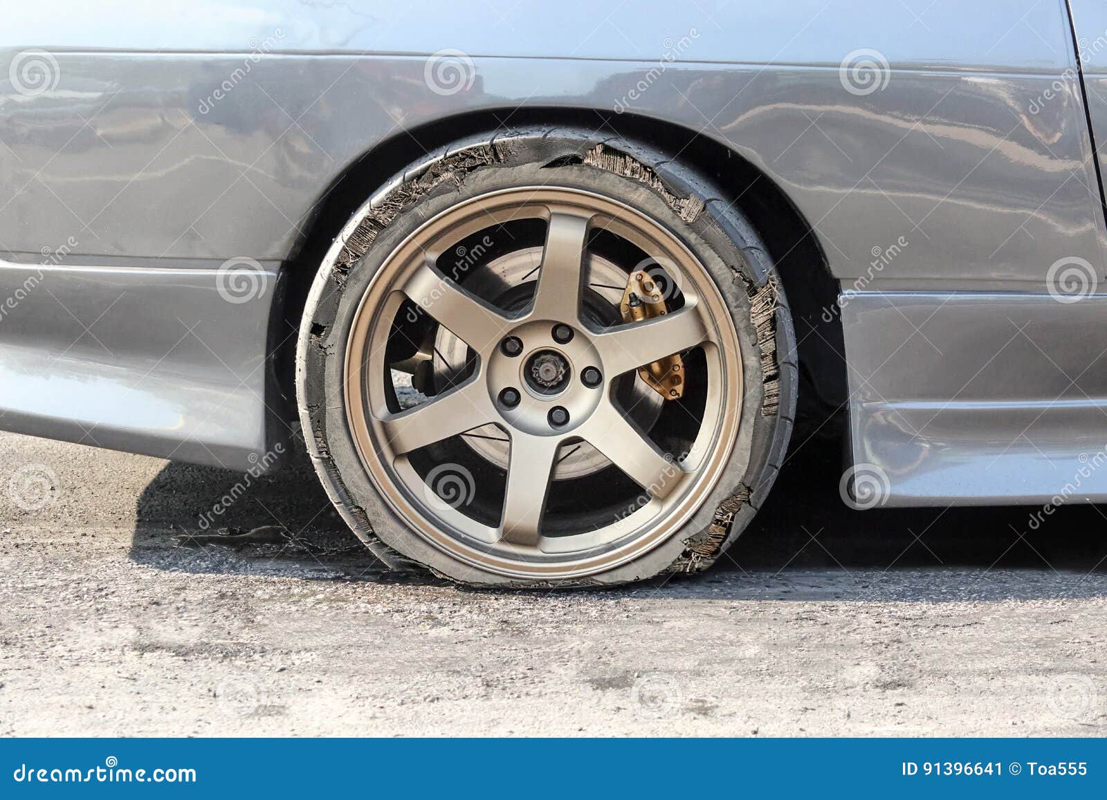 Burst tire on the road stock image. Image of breakdowns - 91396641