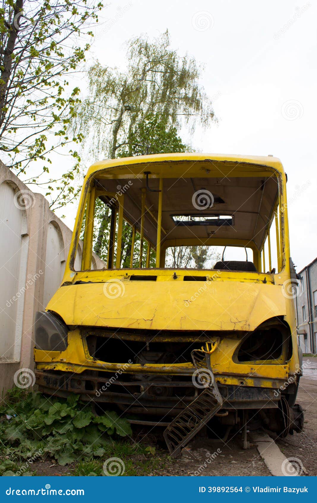 Bus after the accident stock photo. Image of broken, crash - 39892564