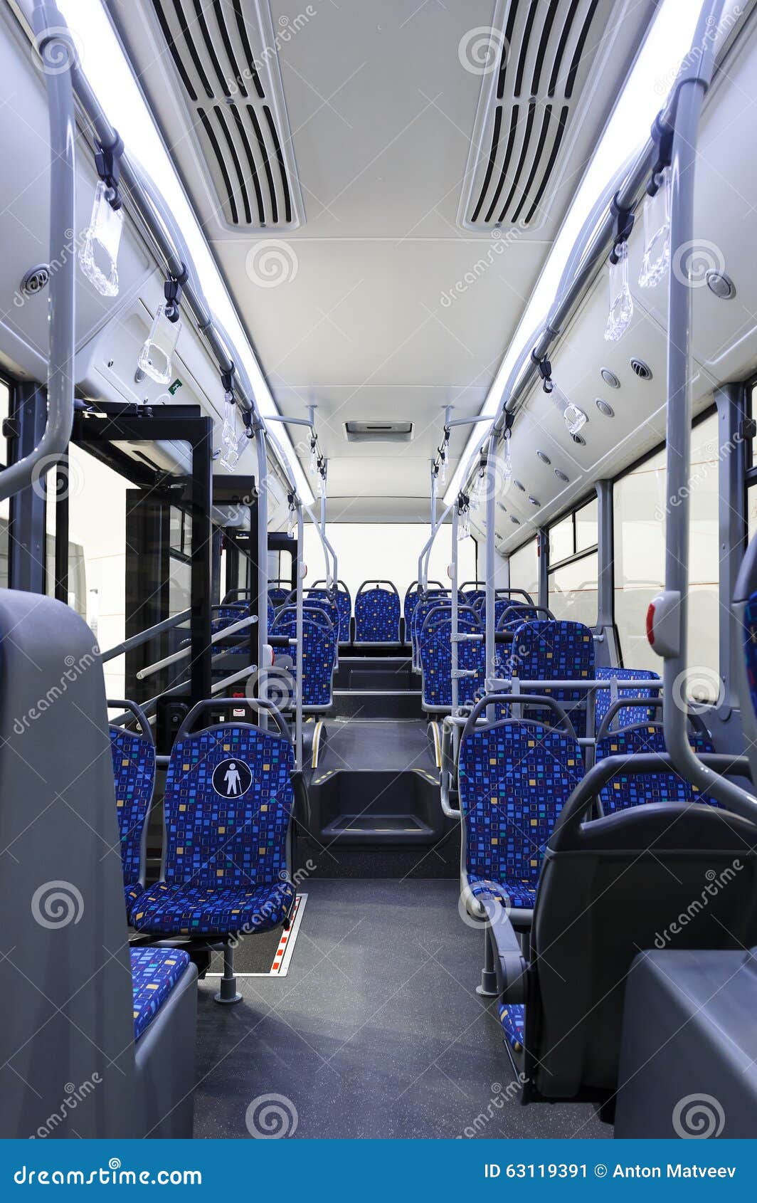 Bus binnen stock afbeelding. Image of stoel, passagier - 63119391