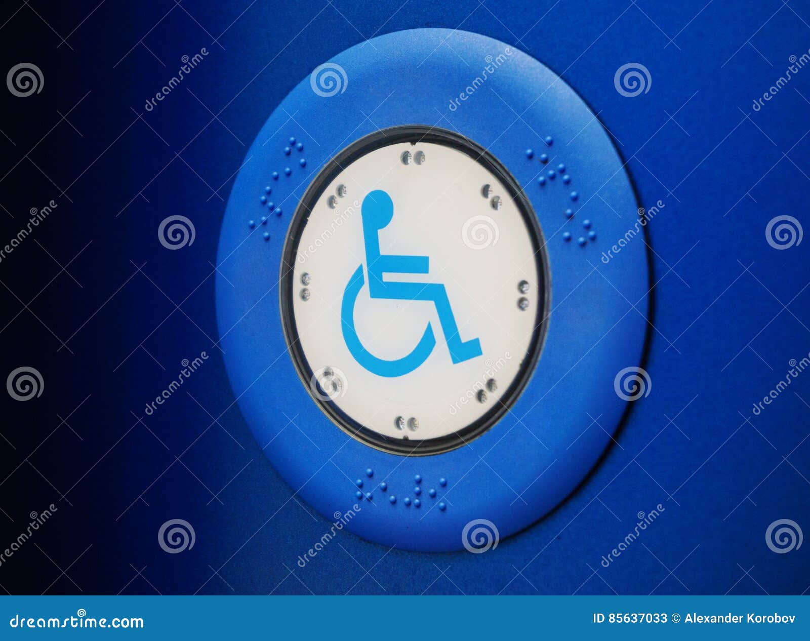Bus button with wheelchair stock image. Image of transportation - 85637033