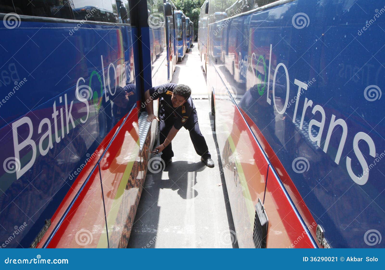Bus checking editorial photo. Image of check, asia, officer - 36290021