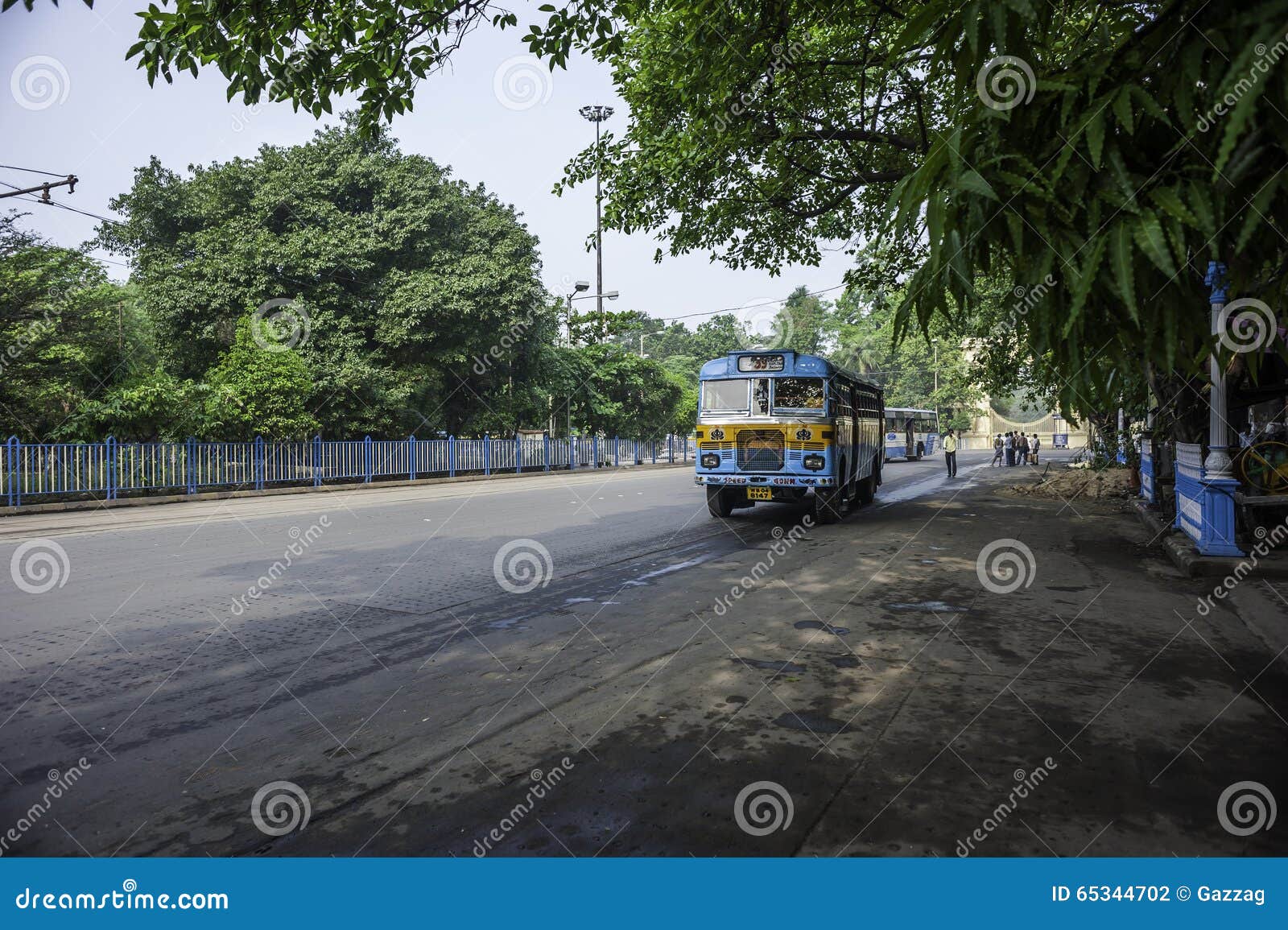 Bus in Kolkata, India editorial photography. Image of bengal - 65344702