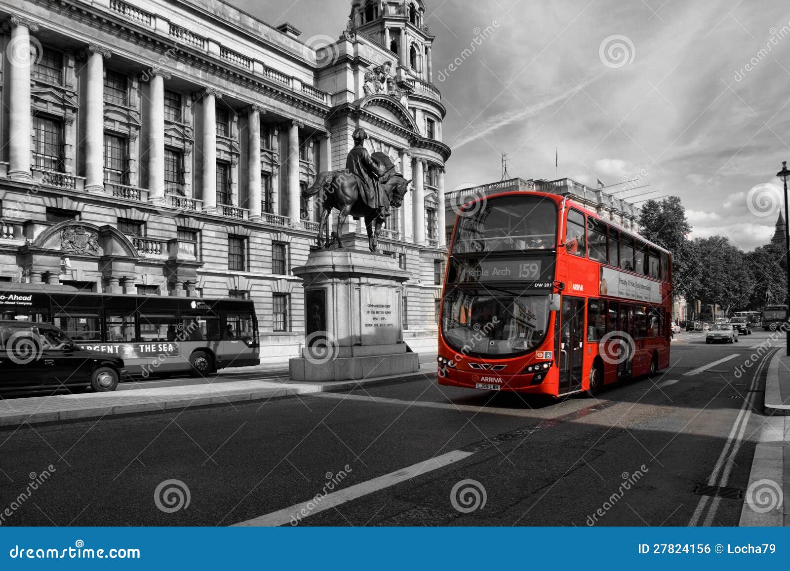 Bus rosso fotografia editoriale. Immagine di autobus - 27824156