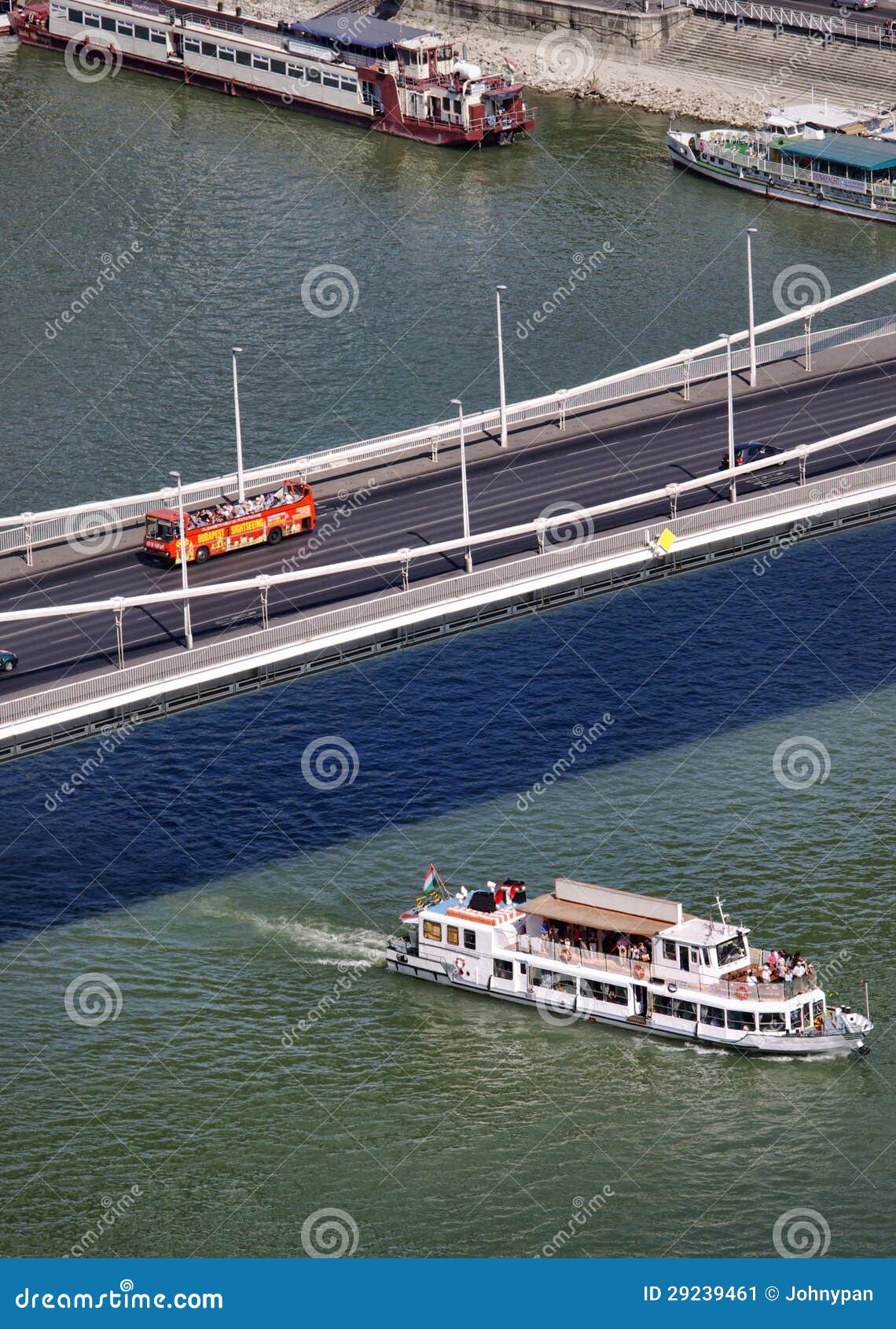 Bus and ship in Budapest editorial photo. Image of motor - 29239461