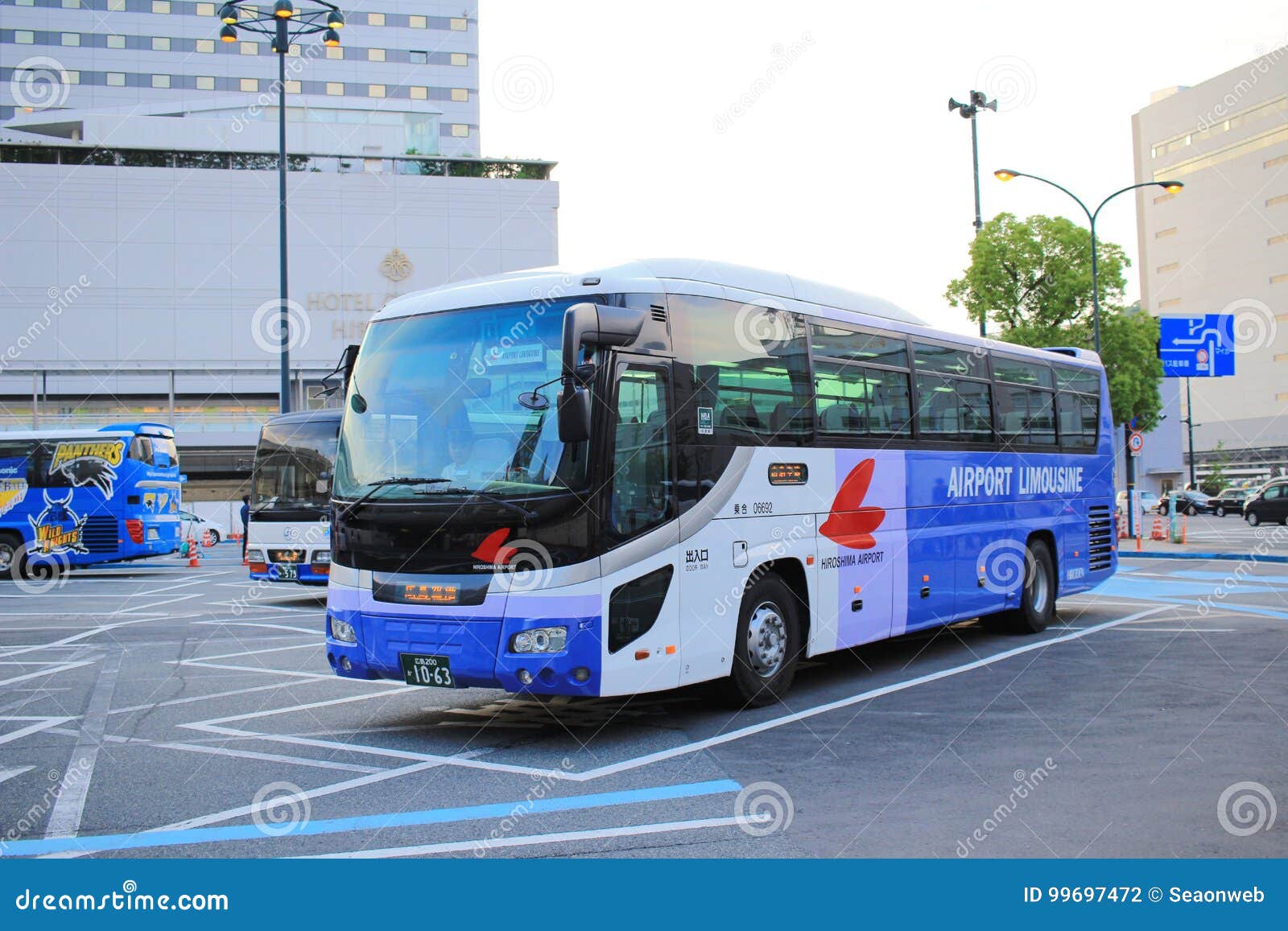 Bus Station at Hiroshima 2016 Editorial Photography - Image of place ...