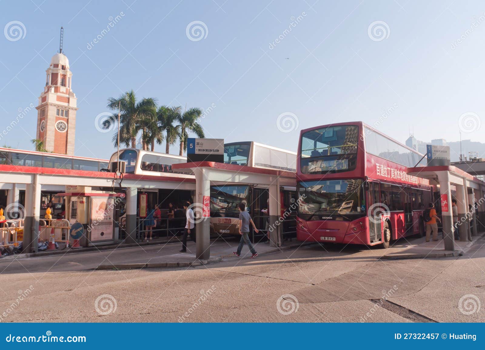 Bus station in Hong Kong editorial photography. Image of kowloon - 27322457