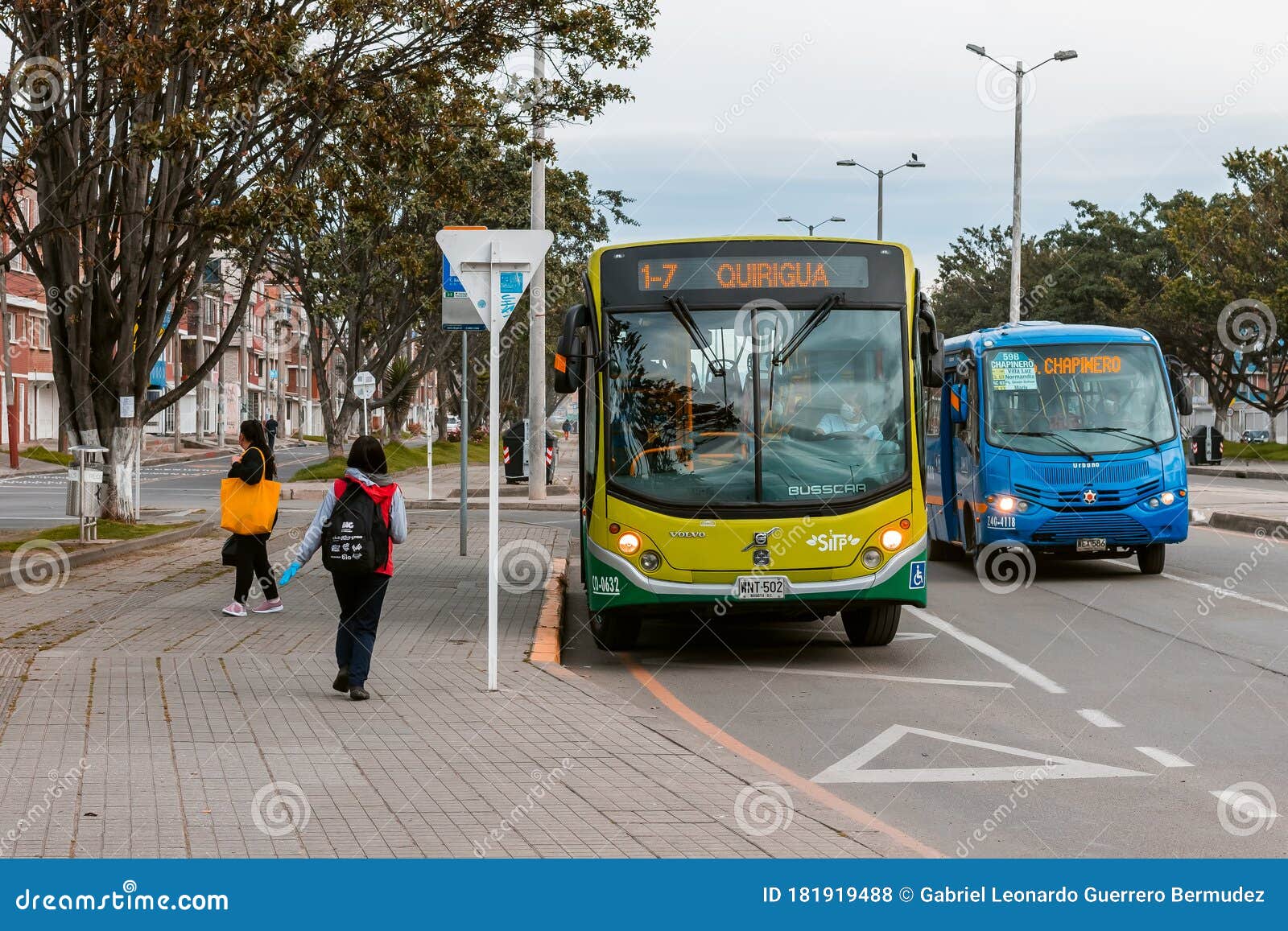 Bus Stop Bogota editorial stock photo. Image of life - 181919488