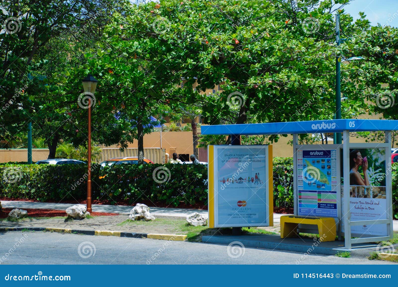 Bus stop in Palm Beach editorial stock photo. Image of stop - 114516443