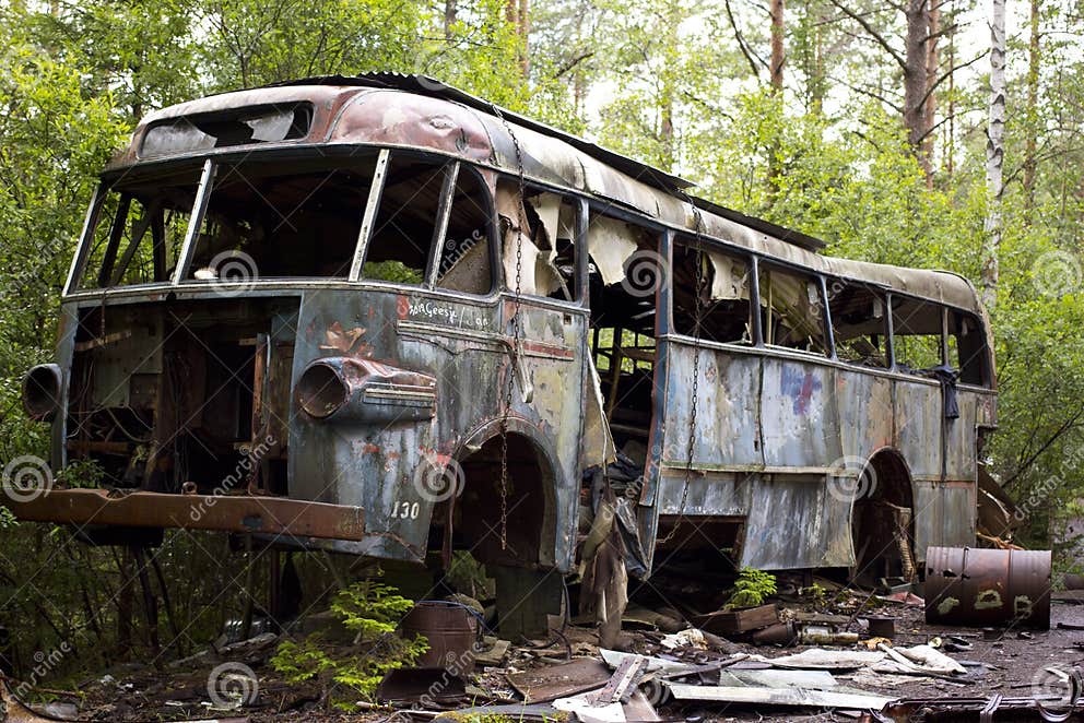 Bus wreck stock image. Image of vintage, wreck, hippie - 127725155