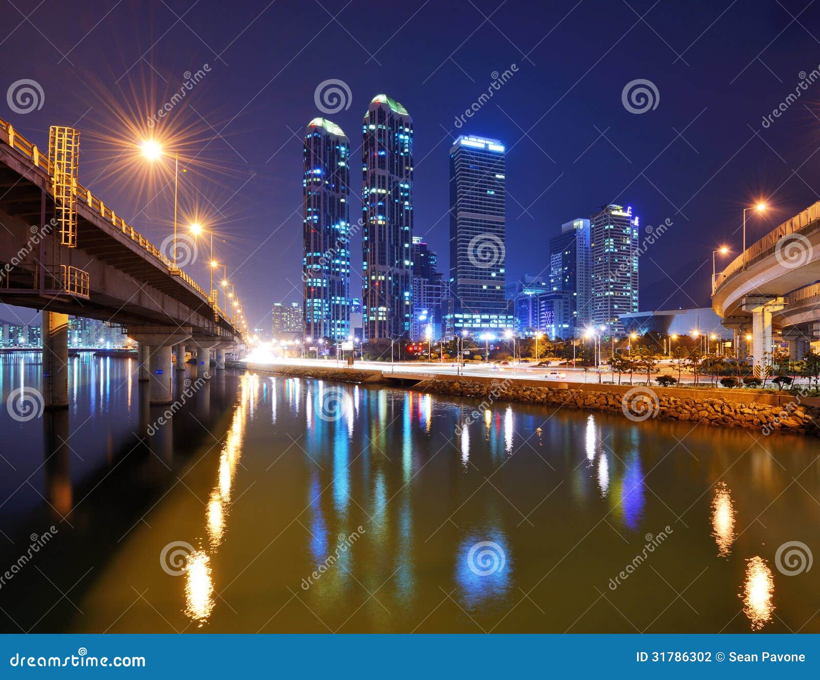 Busan, Corea del Sud fotografia stock. Immagine di ponticello - 31786302