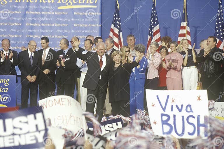 Bush/Cheney campaign rally editorial image. Image of republicans - 26275745
