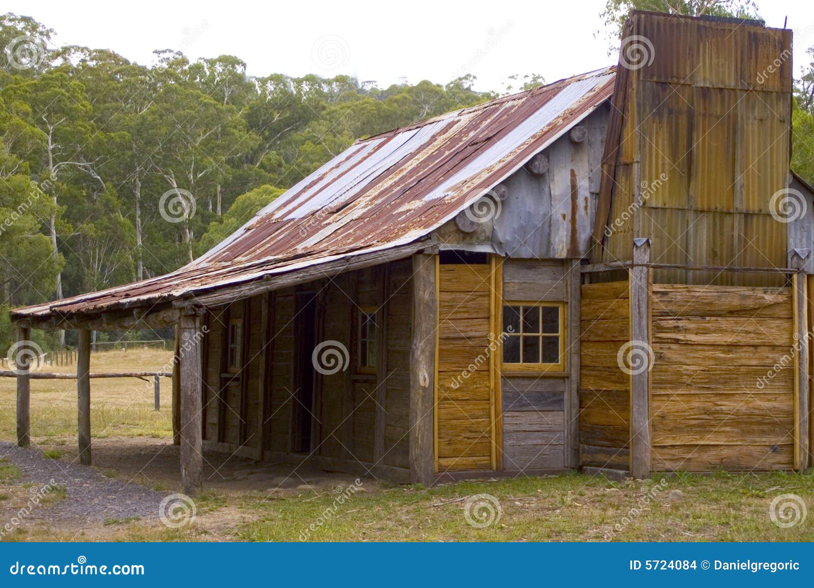 Bush Hut stock photo. Image of country, early, settler - 5724084