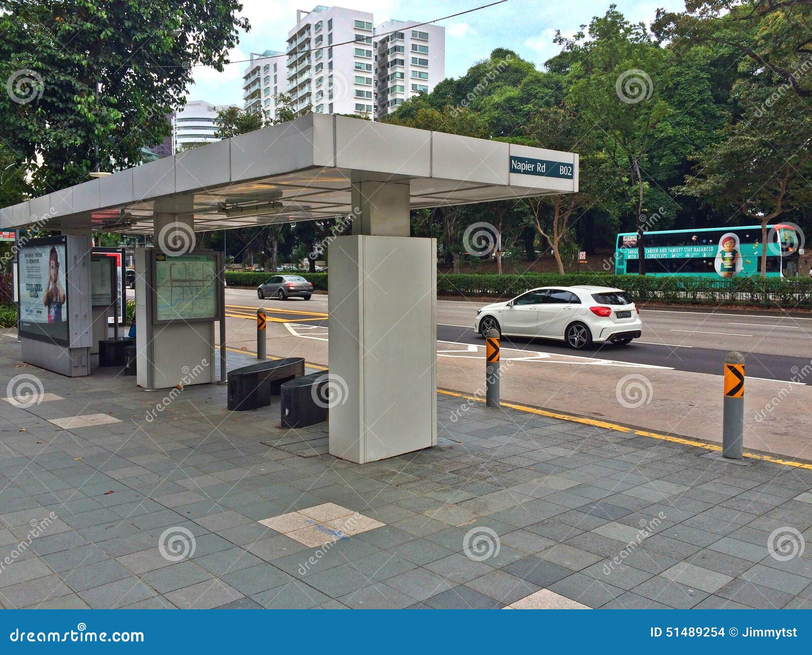 Bushalte in De Stad Van Singapore Redactionele Stock Afbeelding - Image ...