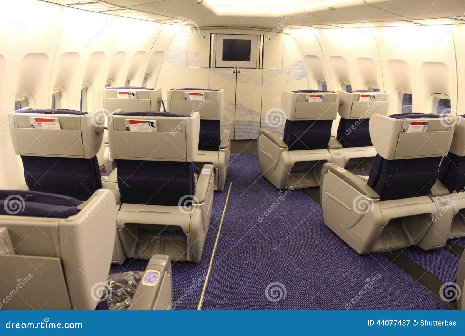 Business class cabin stock image. Image of boeing, modern - 44077437