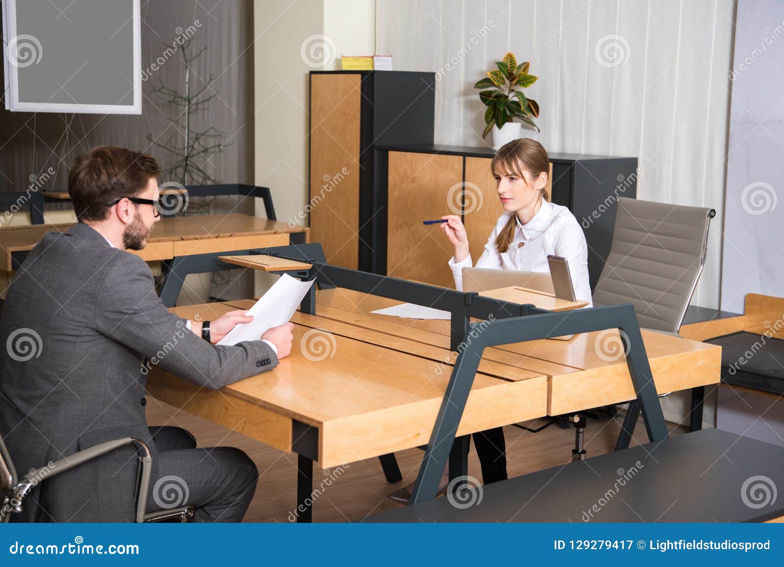 Business Colleagues Having Discussion Stock Image - Image of people ...