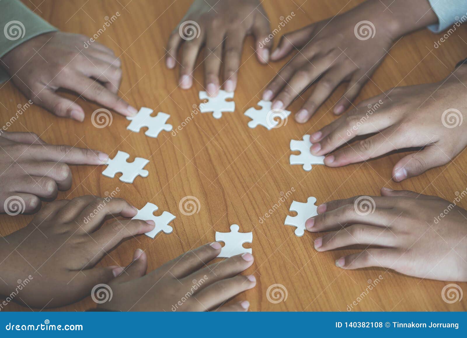 Business Concept, Group of Business People Assembling Jigsaw Puzzle and ...