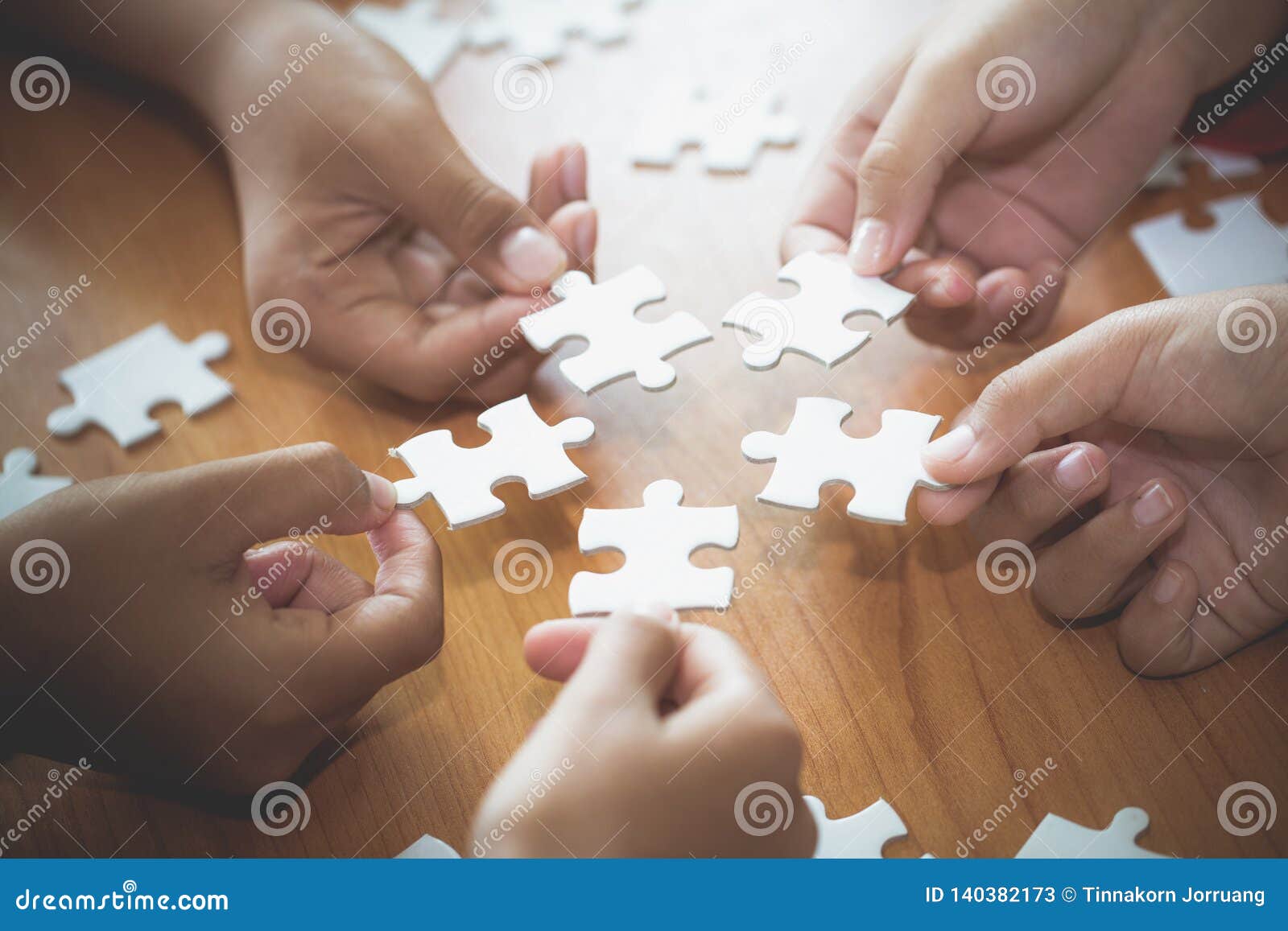 Business Concept, Group of Business People Assembling Jigsaw Puzzle and ...