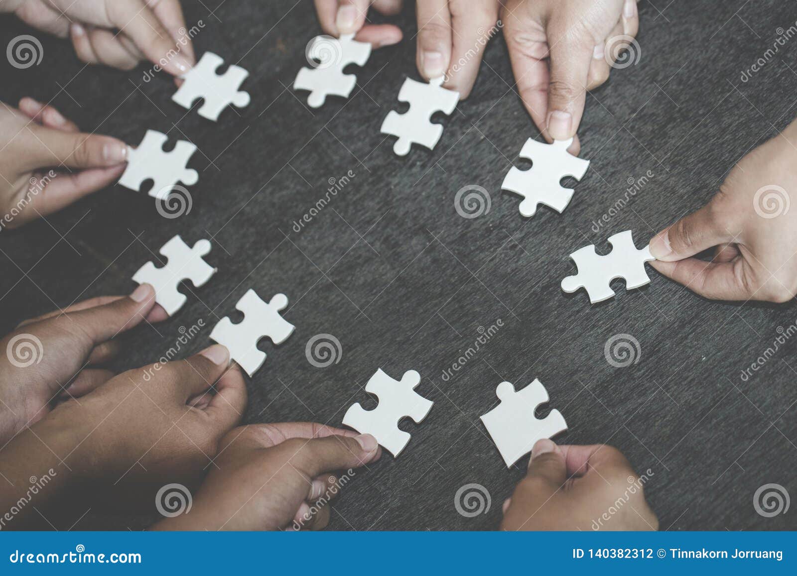 Business Concept, Group of Business People Assembling Jigsaw Puzzle and ...