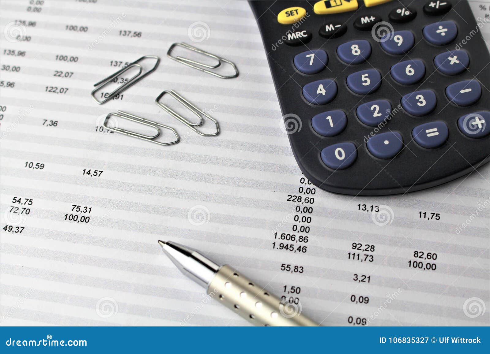 An Business Image with Money and a Pan - Concept Stock Image - Image of ...