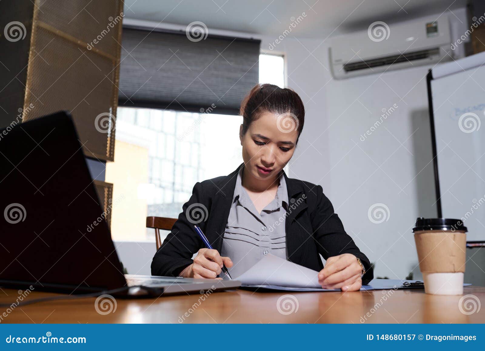 Business Lady Signing Documents Stock Image - Image of female ...