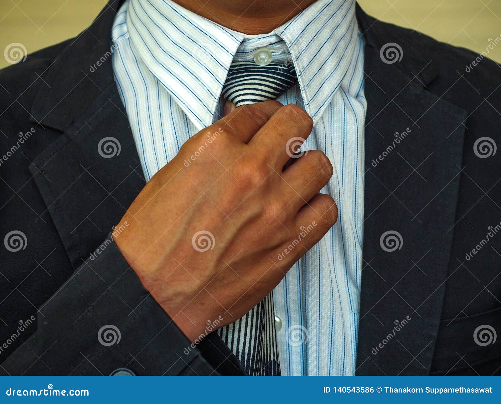 Business Man Fixing His Suit Stock Photo - Image of shirt, adjusting ...