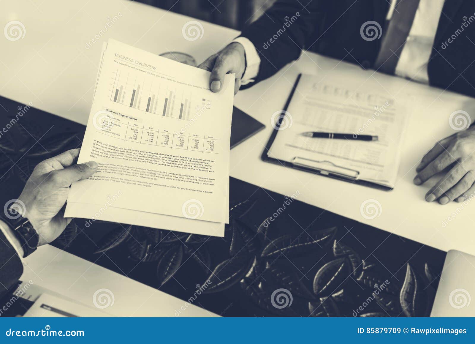 Business Man Handing A Blank Visiting Card Royalty-Free Stock ...