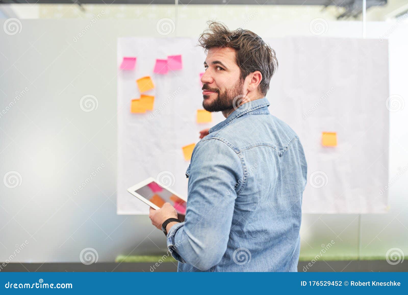 Business Man Has an Idea while Brainstorming Stock Photo - Image of ...
