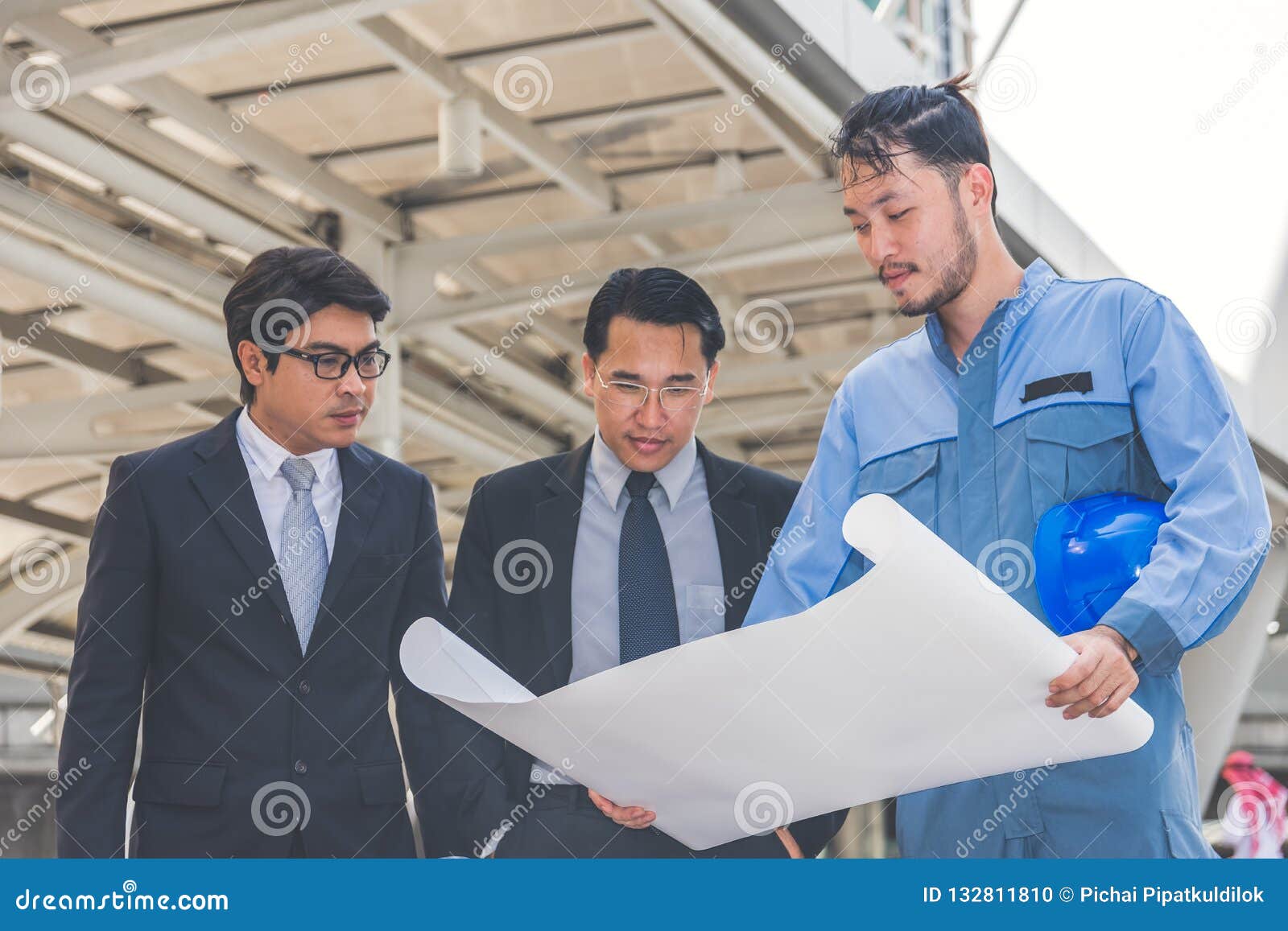 Business Manager and Engineer Meeting Project at Construction Si Stock ...