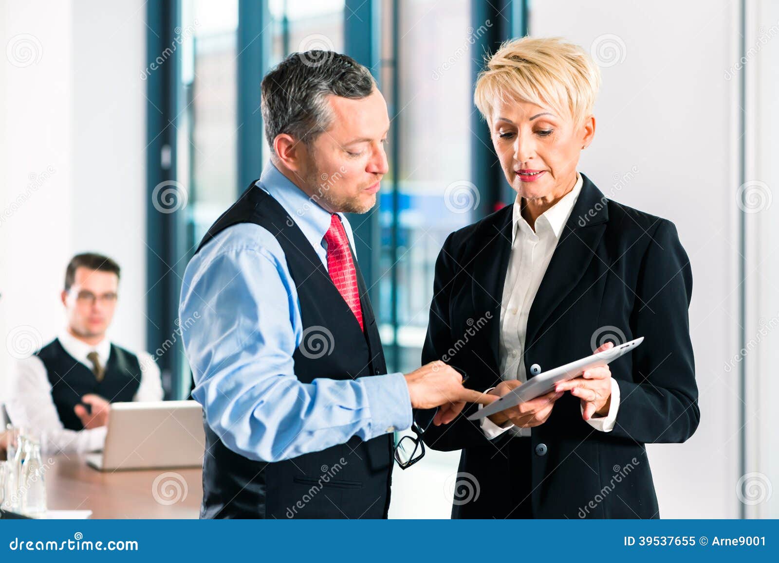 Business - Meeting in Office, Senior Managers Stock Image - Image of ... Business - Meeting in Office, Senior Managers Stock Image - Image of ...