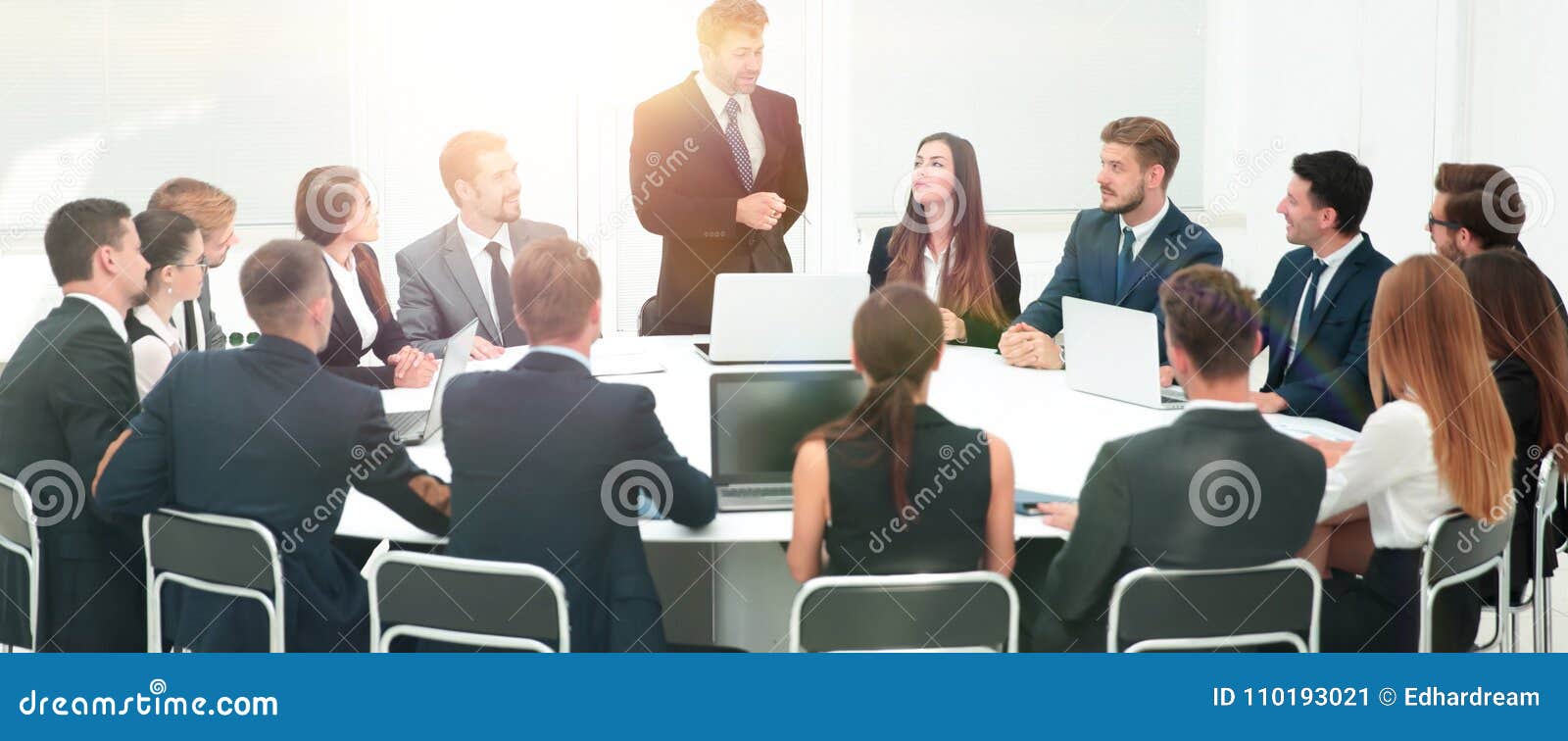 Business Negotiations at the Round Table Stock Image - Image of group ...