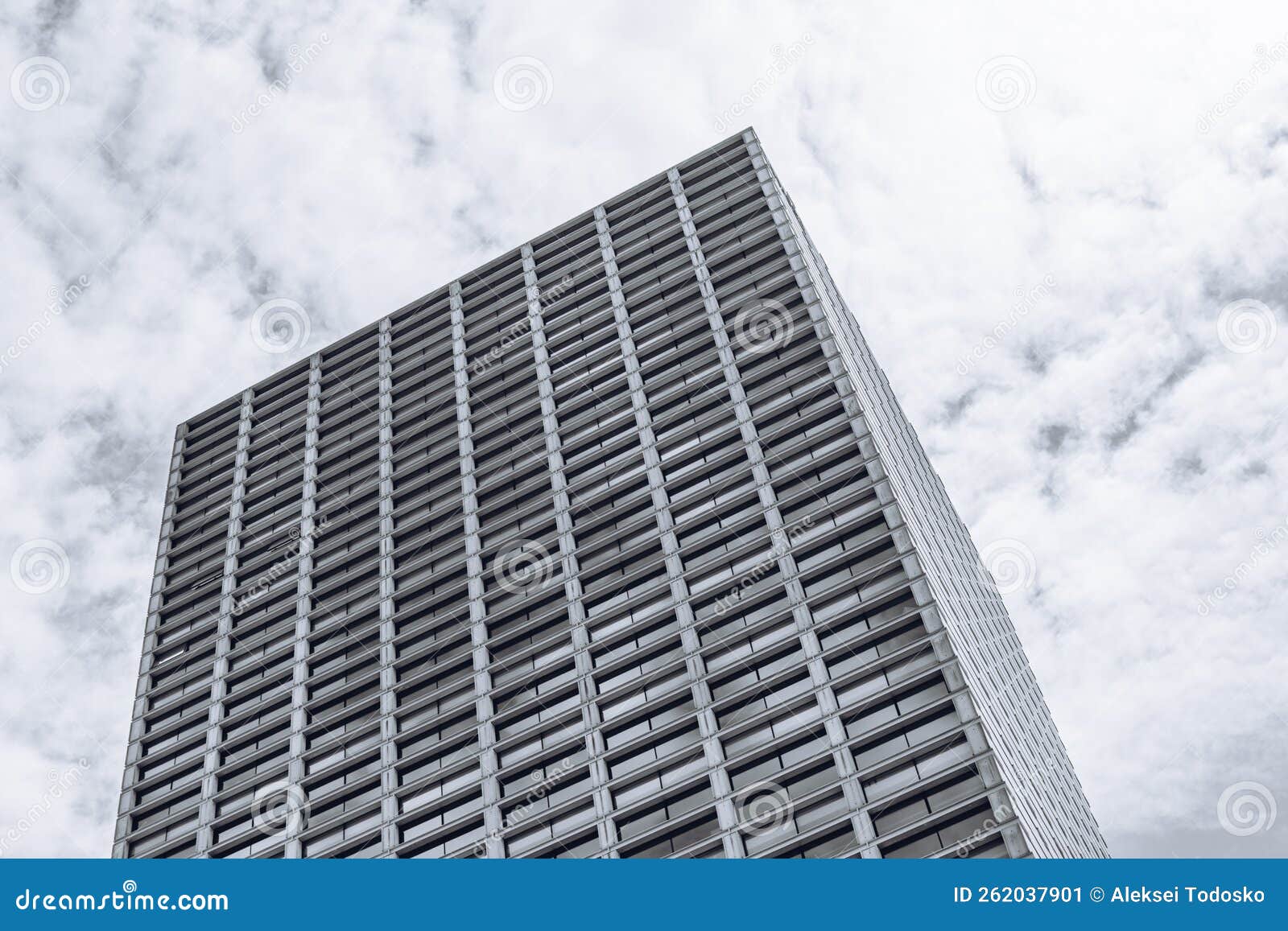 Business Office Skyscraper and Sky Stock Image - Image of center ...