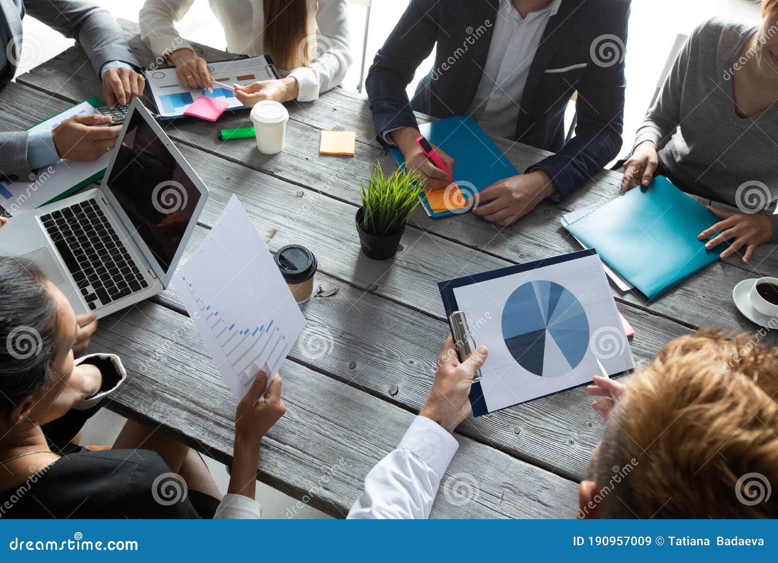 Business People Analyzing Data Stock Image - Image of corporate ...