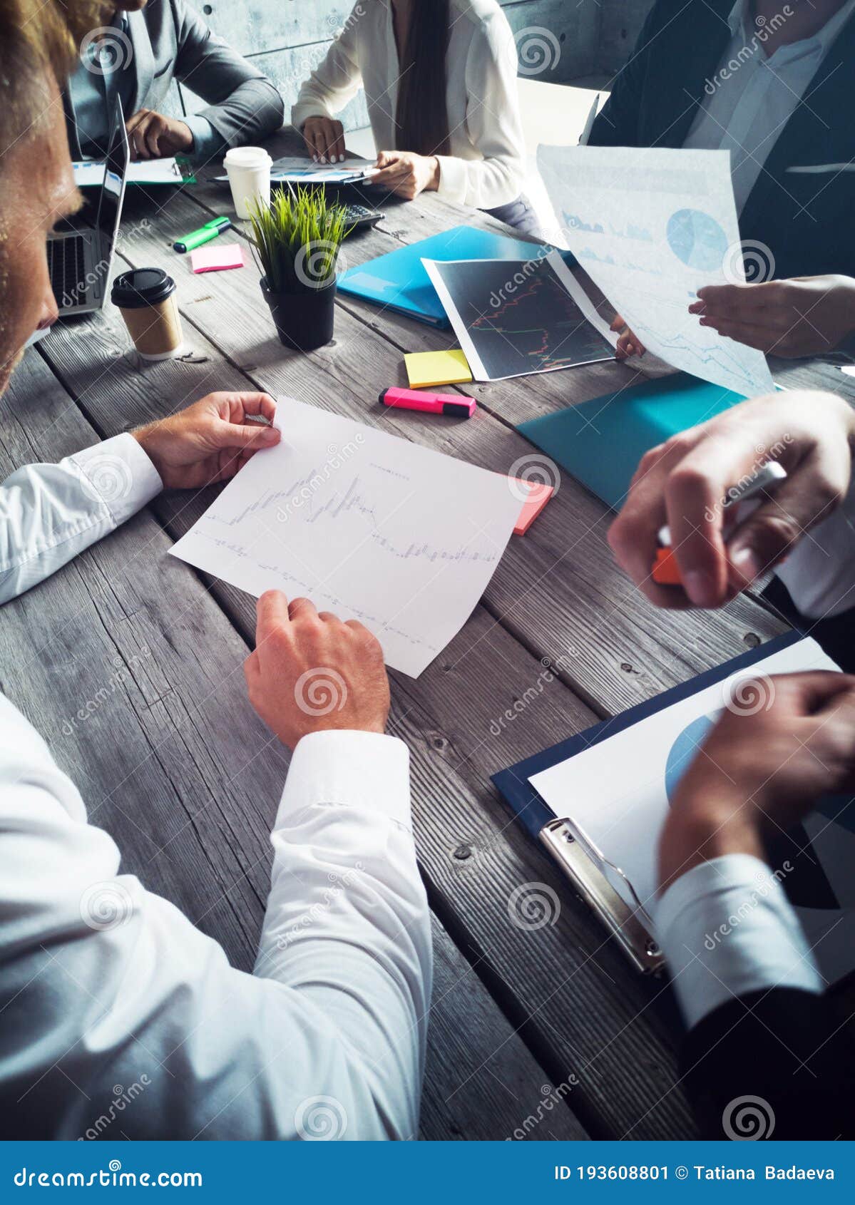 Business People Analyzing Data Stock Image - Image of businessman ...