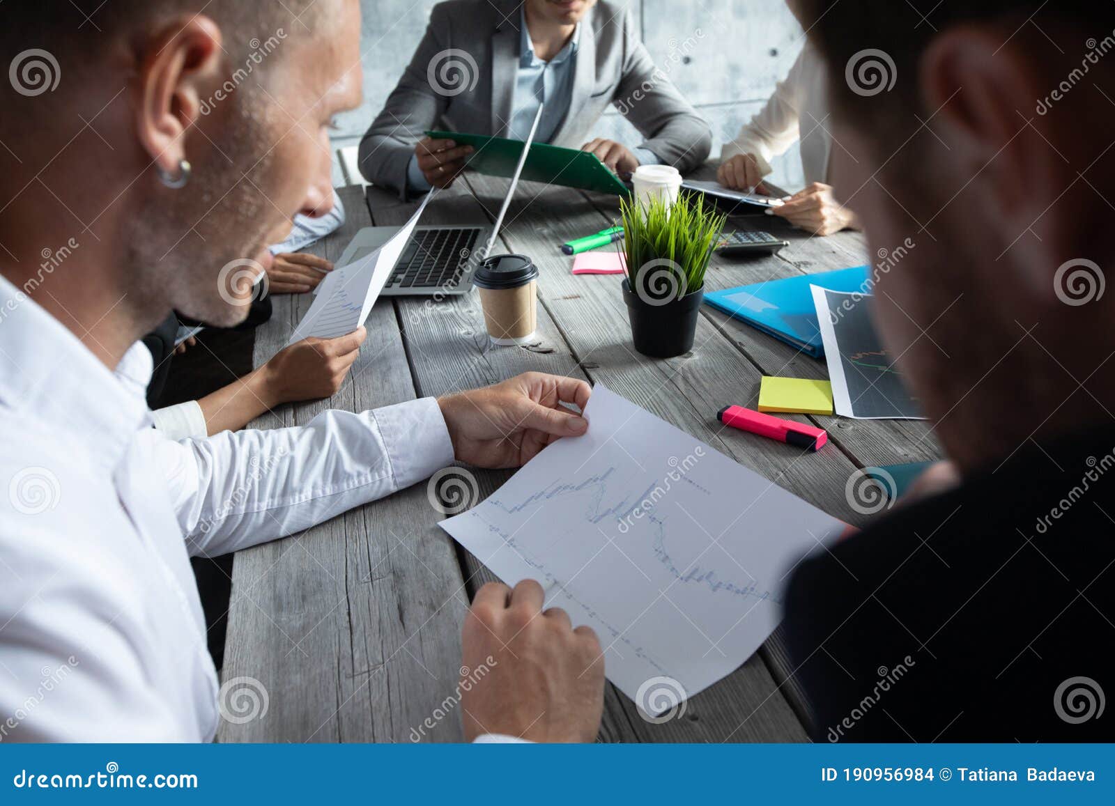 Business People Analyzing Data Stock Photo - Image of briefing ...