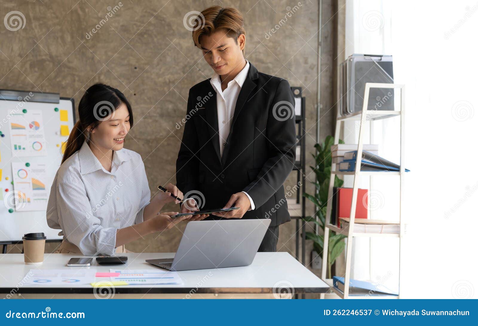 Business People Discuss with New Startup Project Idea Presentation ...