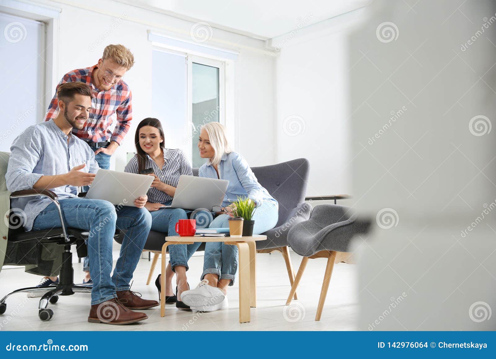 Business People Discussing Work Matters in Office Stock Photo - Image ... Business People Discussing Work Matters in Office Stock Photo - Image ...