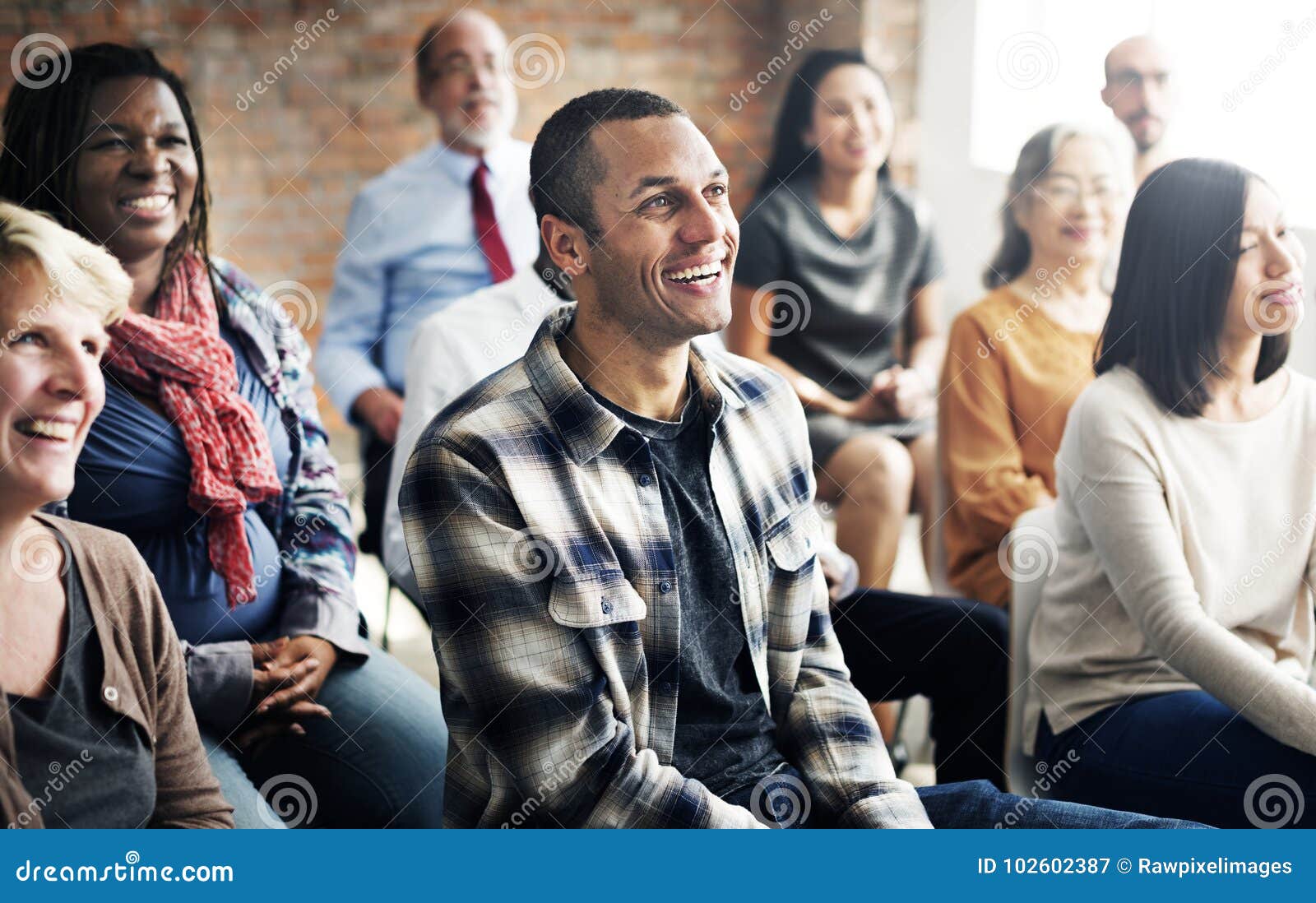 Business People are Having a Discussion Stock Image - Image of smiling ...