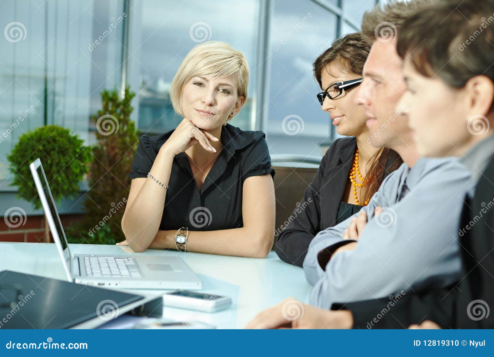 Business People Meeting Outdoor Stock Photo - Image of group, computer ...