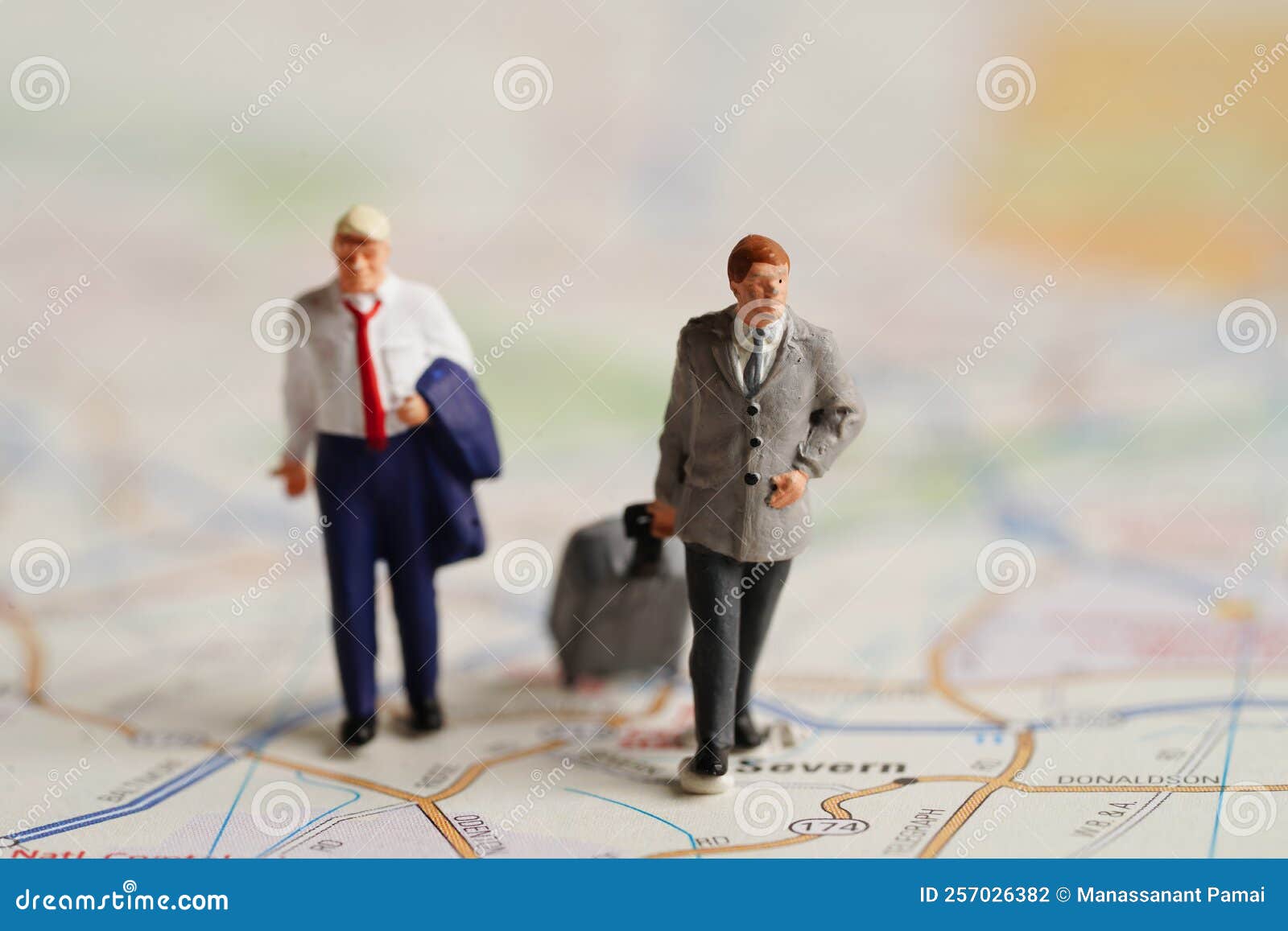 Business People Rushing and Going on a Long Trip for a Work Meeting at ...