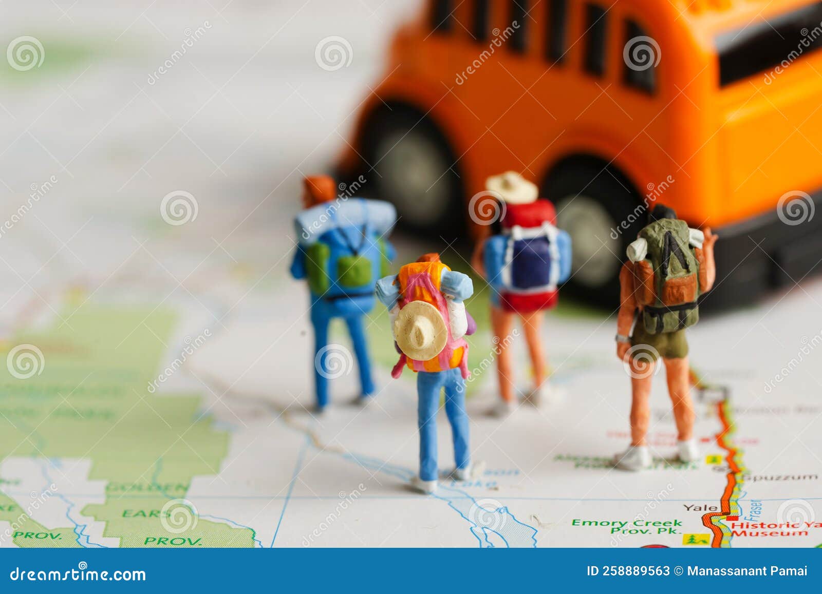 Business People Rushing and Going on a Long Trip for a Work Meeting at ...