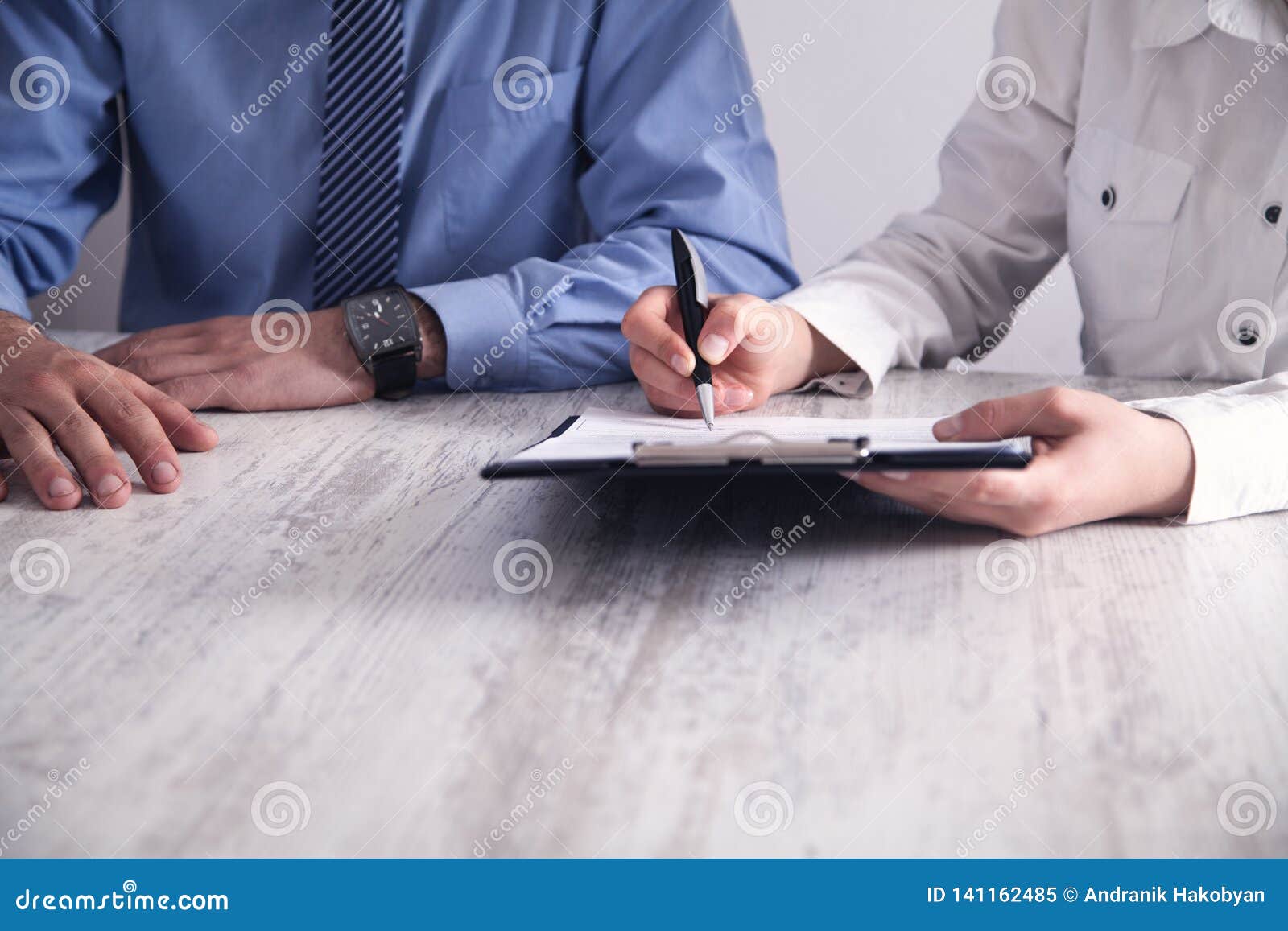 Business People Signing Contract. Business Concept Stock Image - Image ...